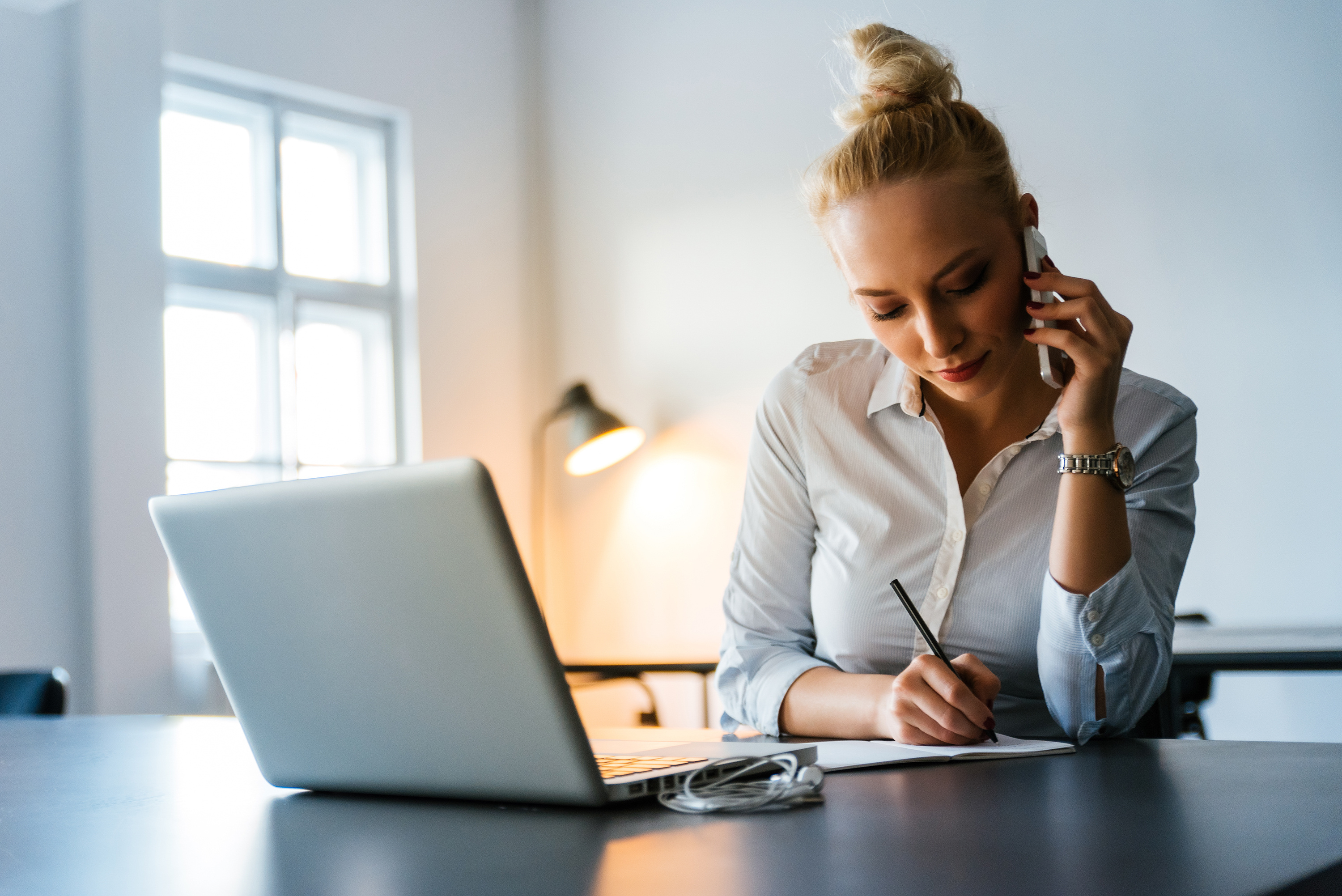How Leveraging An Assistant Will Change Your Life & Maximize Your Time How Leveraging An Assistant Will Change Your Life & Maximize Your Time